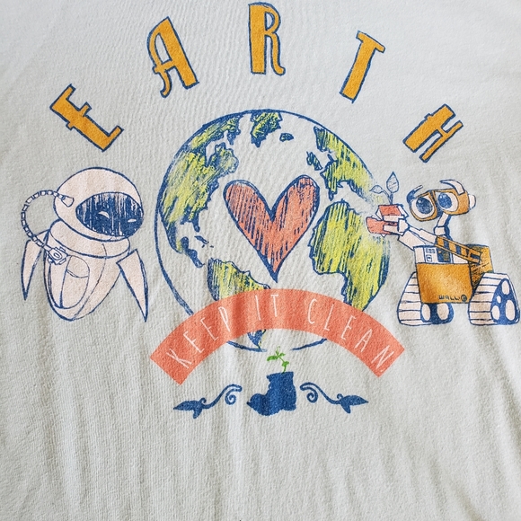Pixar | Tops | Pixars Wally And Eva Earth Tee Lg | Poshmark